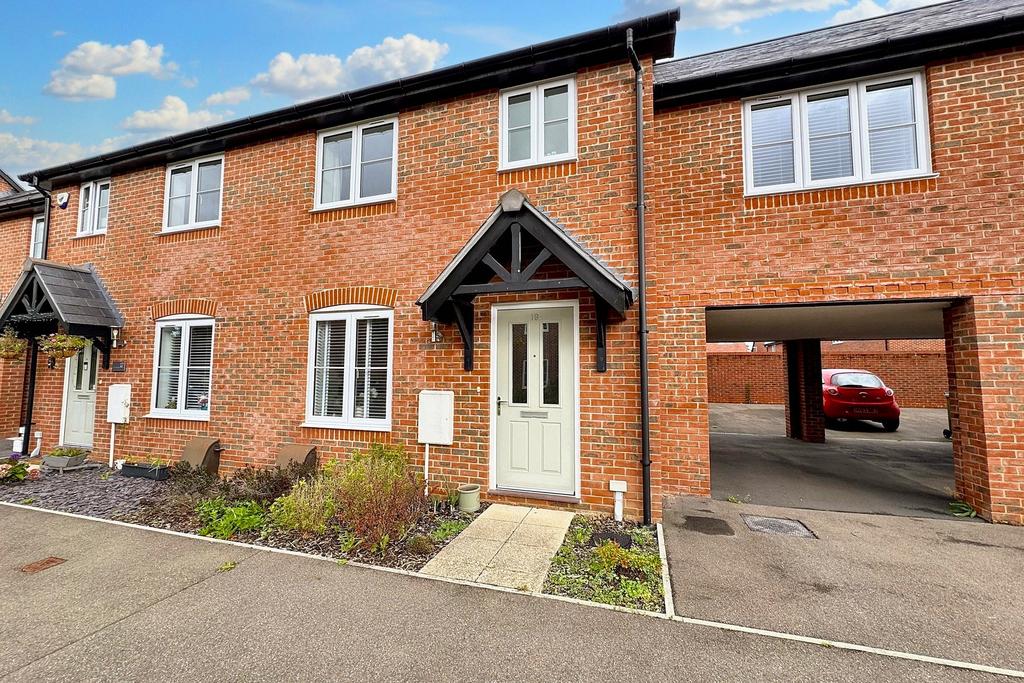 Colden Common 3 bed terraced house for sale - £370,000
