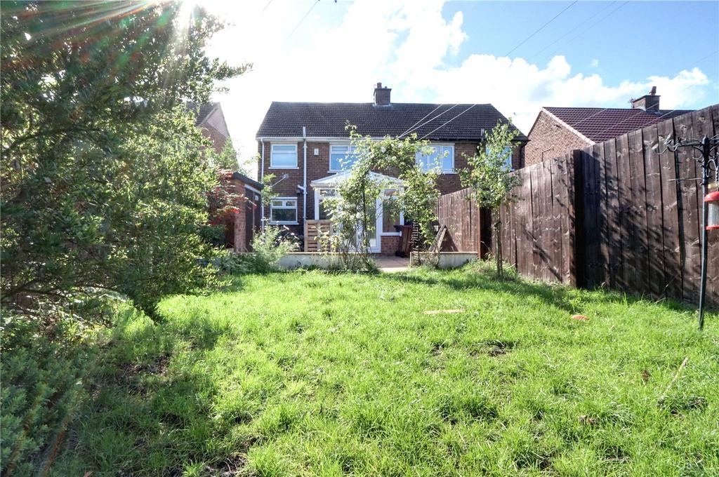 Highfield Road, Tyne and Wear DH4 2 bed semi-detached house - £750 pcm ...