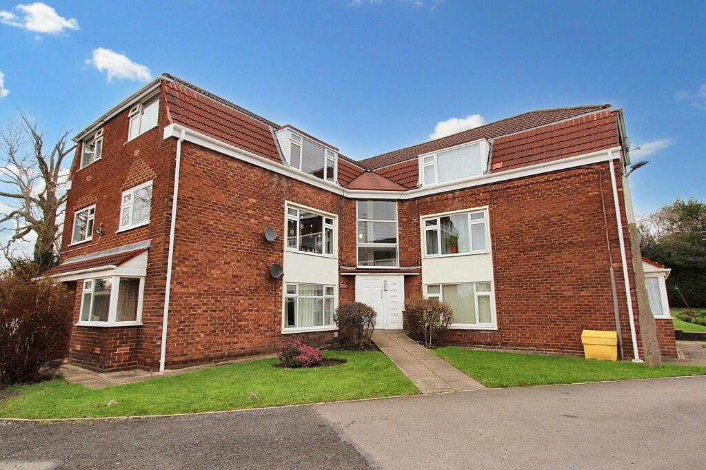 Kingsleigh Road, Heaton Mersey 1 bed apartment - £90,000