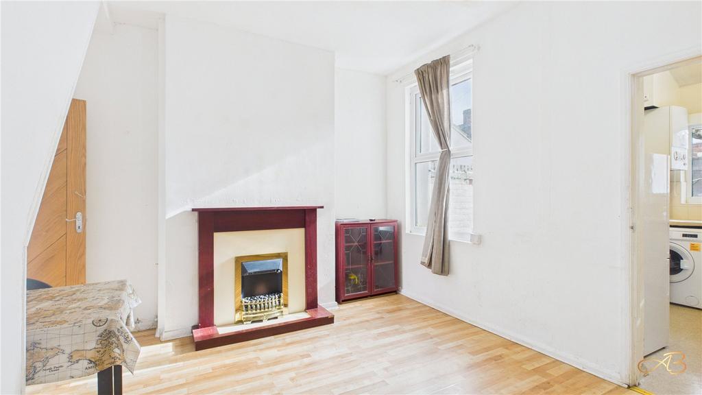 Union Street, Middlesbrough TS1 3 bed house - £650 pcm (£150 pw)