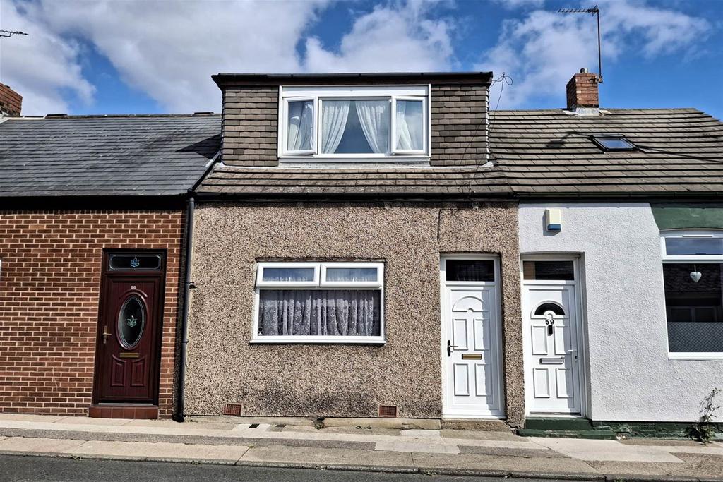 Neville Road, Sunderland 2 bed cottage - £57,500