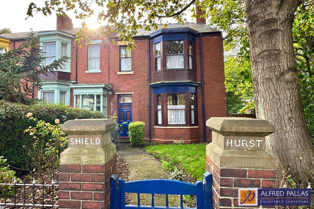Western Terrace, East Boldon 4 bed end of terrace house for sale - £269,950