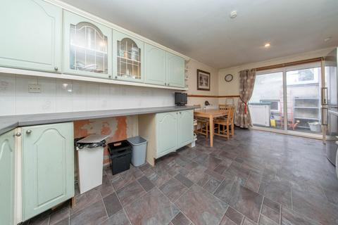 Houses for sale in Livingston | OnTheMarket