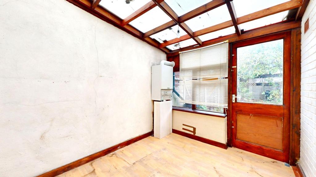 79 Farmilo Road, Walthamstow, E17 8JN 3 bed end of terrace house for ...