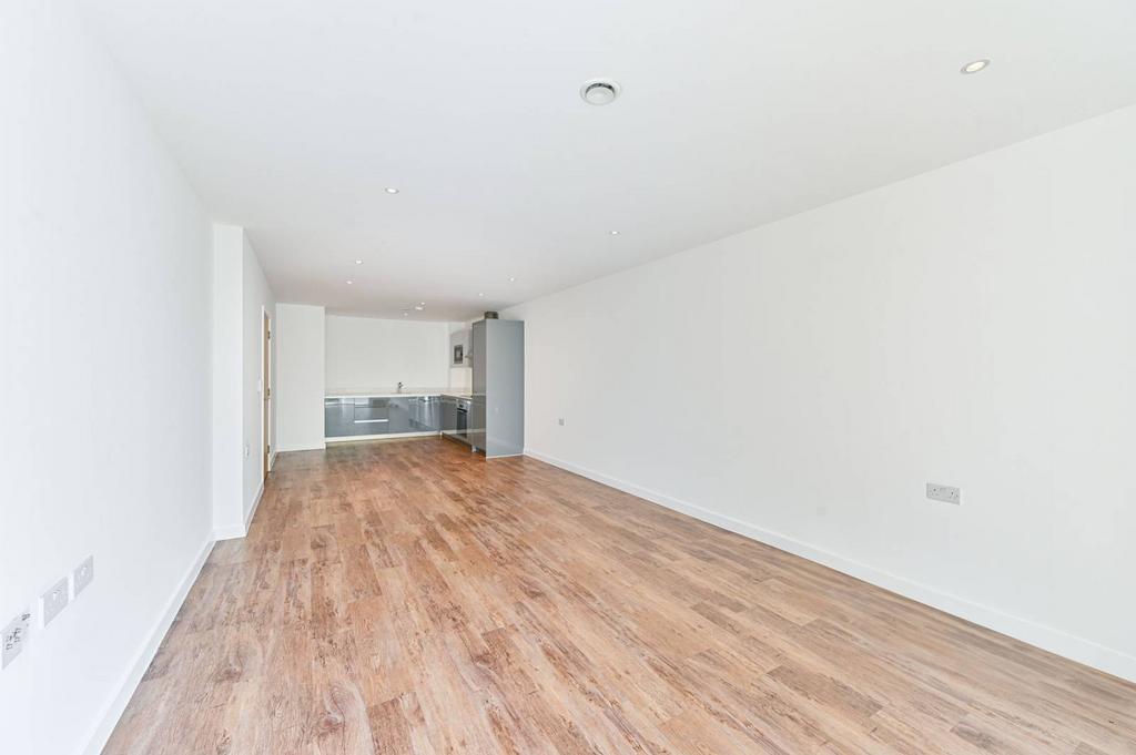 New Cross Road, New Cross, London, SE14 1 bed flat - £1,950 pcm (£450 pw)