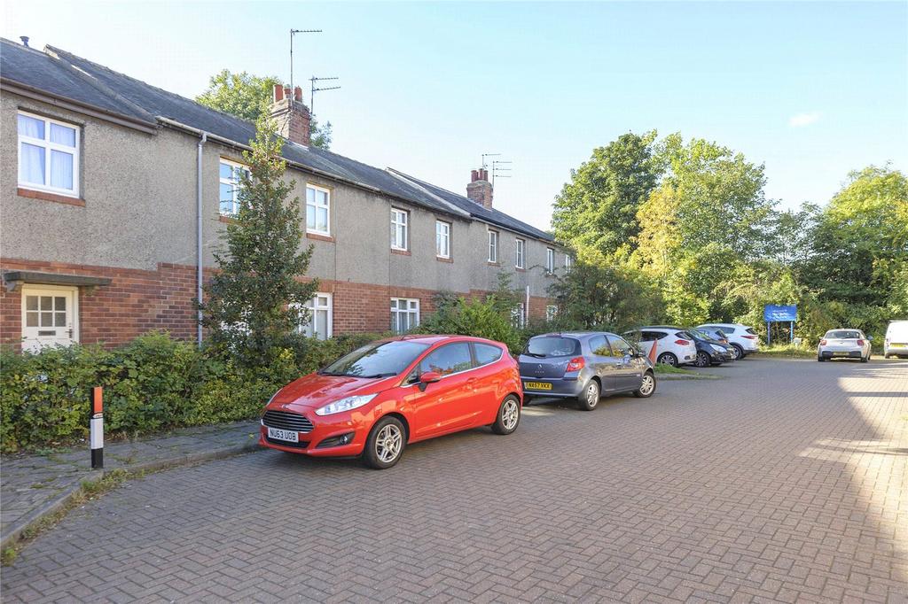Back Mount Joy, Durham, DH1 4 bed terraced house - £3,296 pcm (£761 pw)