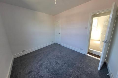 Houses to rent in Chatham | OnTheMarket