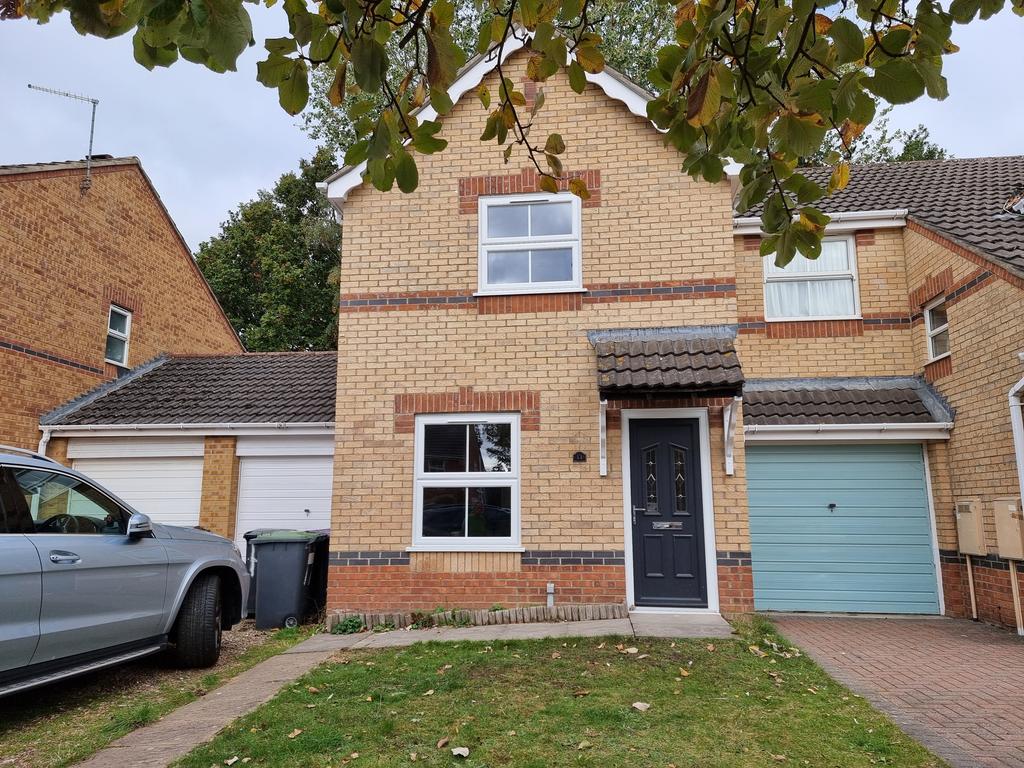 Primrose Close, North Hykeham, Lincoln 2 bed semi-detached house - £950 ...