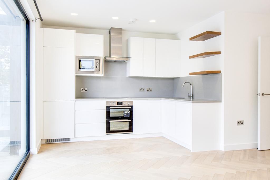 Bell Foundry Close, Croydon, CR0 1 bed flat - £1,500 pcm (£346 pw)