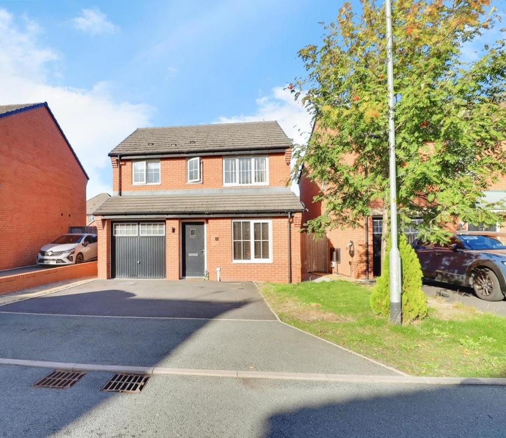 Little Meadow Place, Shavington, Crewe 3 bed detached house for sale ...