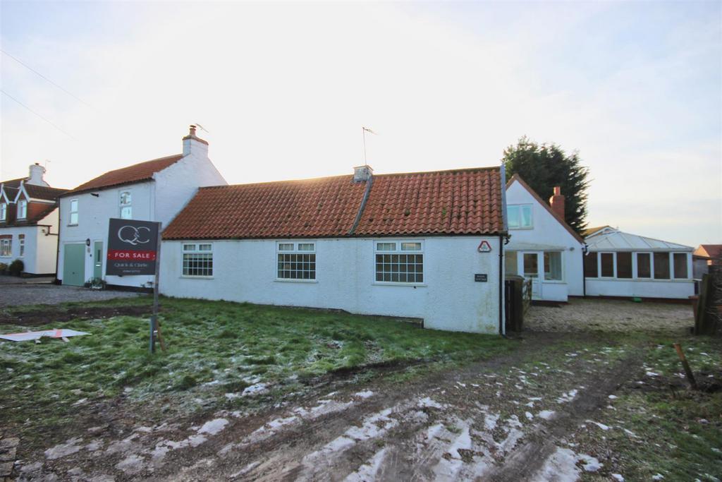 Aldbrough Road, Withernwick 3 bed cottage - £264,950
