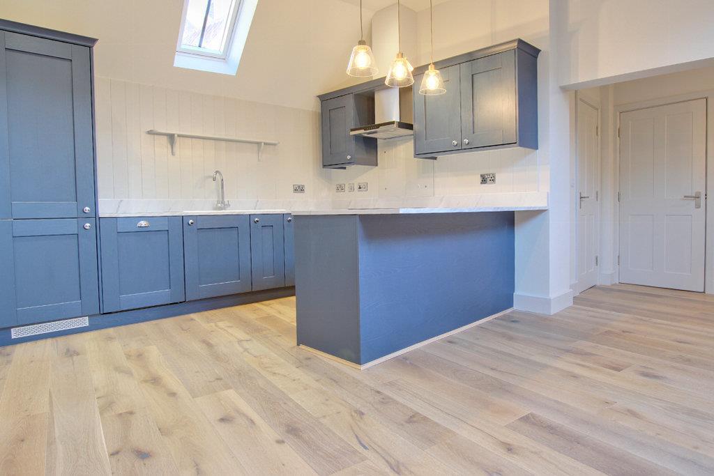 Lairgate, Beverley 2 bed flat - £895 pcm (£207 pw)