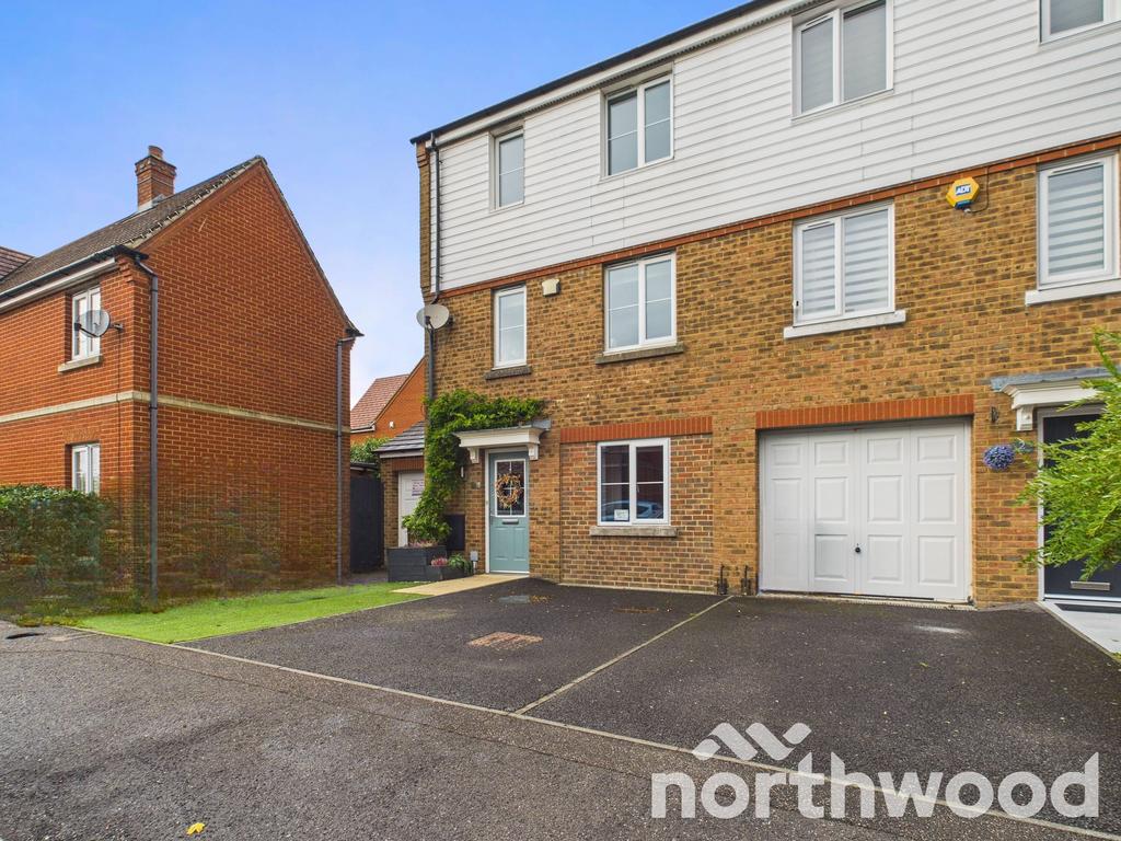 Ribston Way, Singleton, Ashford, TN23 3 bed semi-detached house for ...