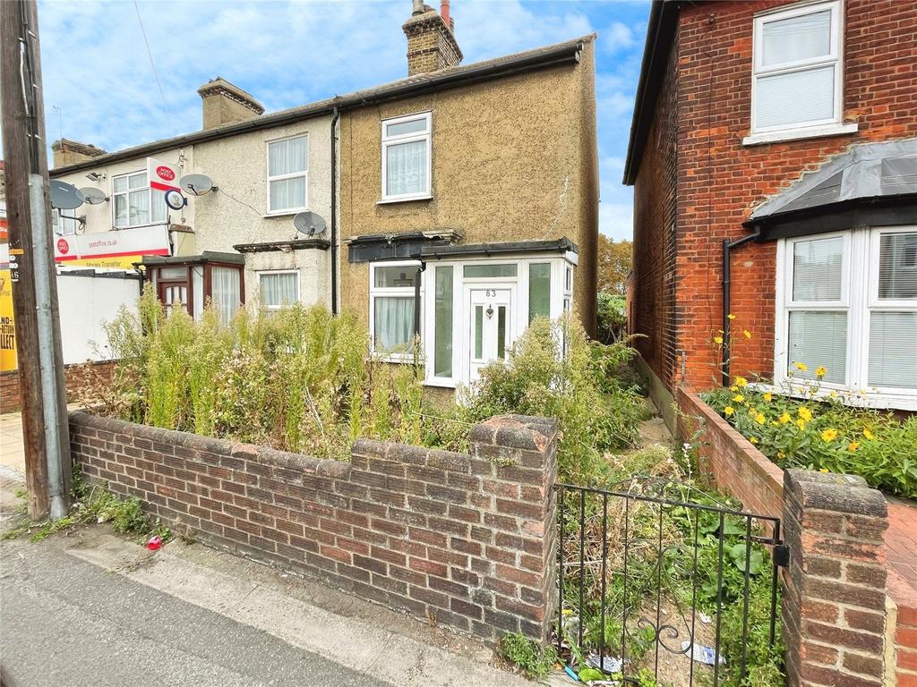 Wennington Road, Rainham, RM13 2 bed terraced house - £195,000