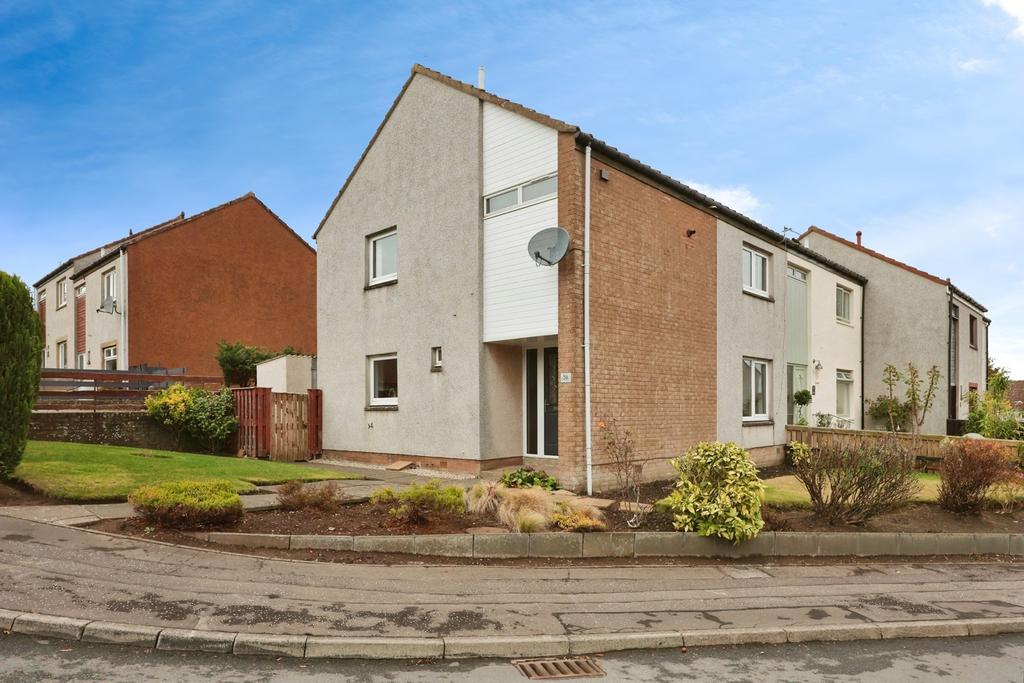 Jamie Anderson Place KY16 4 bed end of terrace house for sale - £290,000