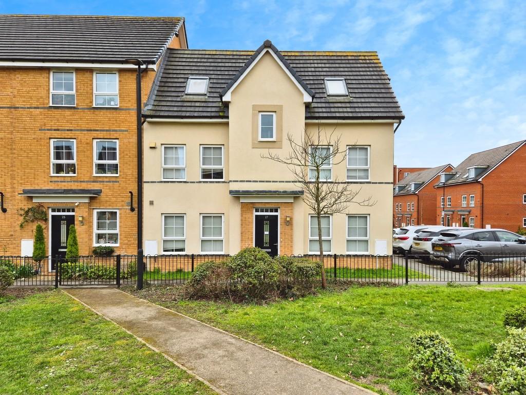 John Liddell Way, Basingstoke RG21 4 bed semi-detached house - £2,100 ...