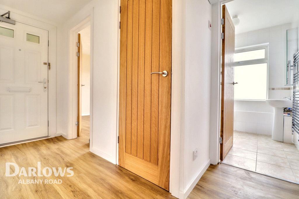 Philip Close, Cardiff 2 bed apartment - £1,100 pcm (£254 pw)
