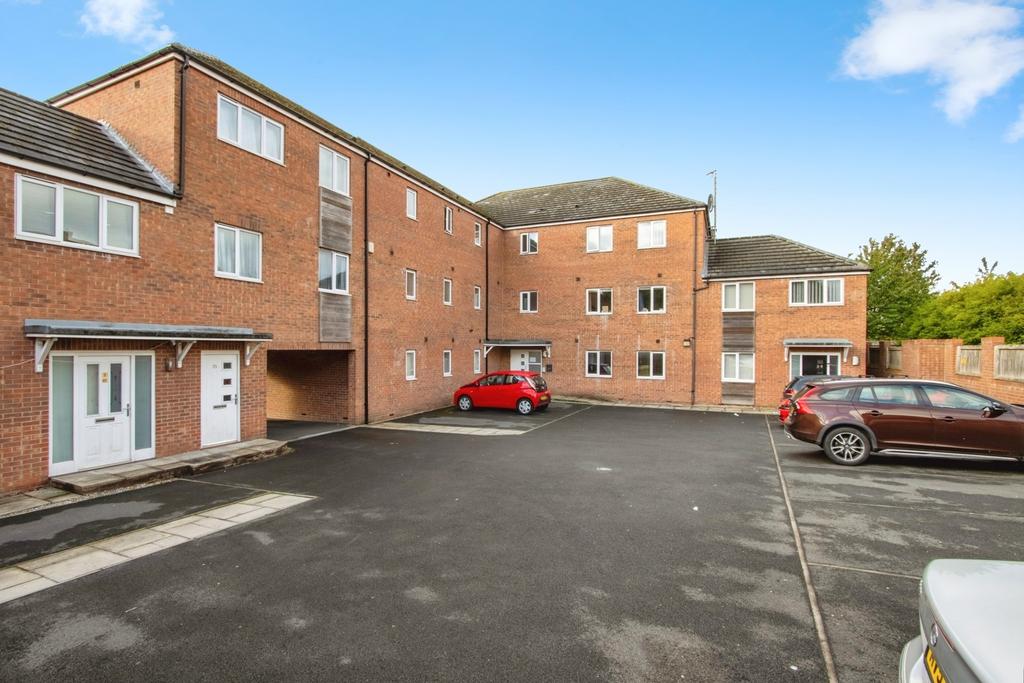 Swarcliffe Approach, West Yorkshire LS14 2 bed apartment for sale - £ ...