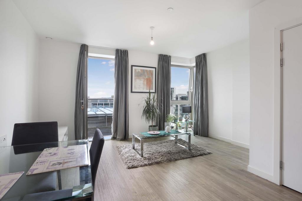 Marathon House, 33 Olympic Way... 1 bed flat - £1,950 pcm (£450 pw)