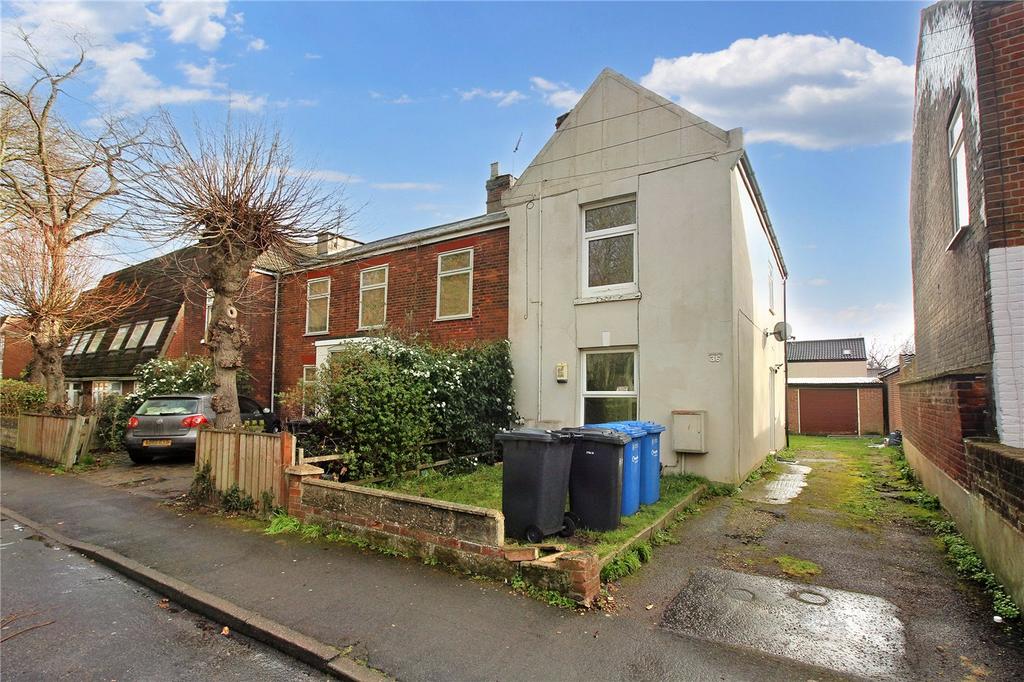 Adelaide Street, Norwich, Norfolk, NR2 2 bed apartment - £875 pcm (£202 pw)