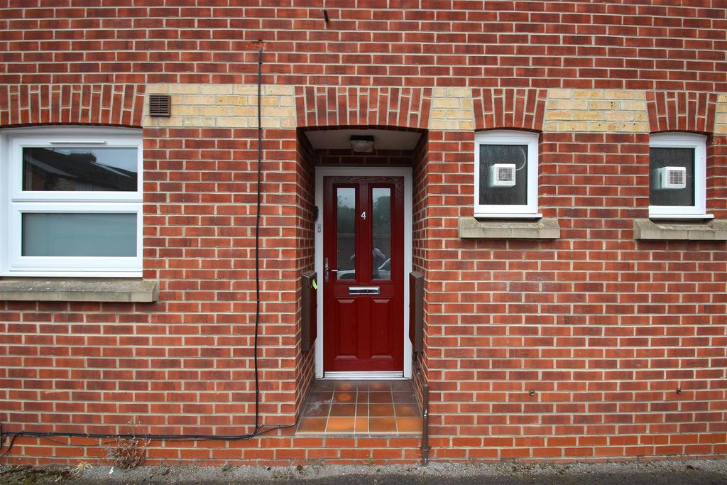 Monard Terrace, Denmark Street 2 bed house to rent - £1,625 pcm (£375 pw)