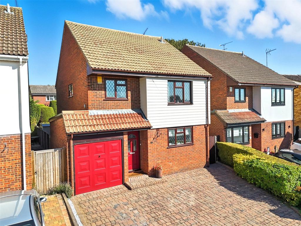 Highfield Approach, Billericay... 4 bed detached house for sale - £580,000