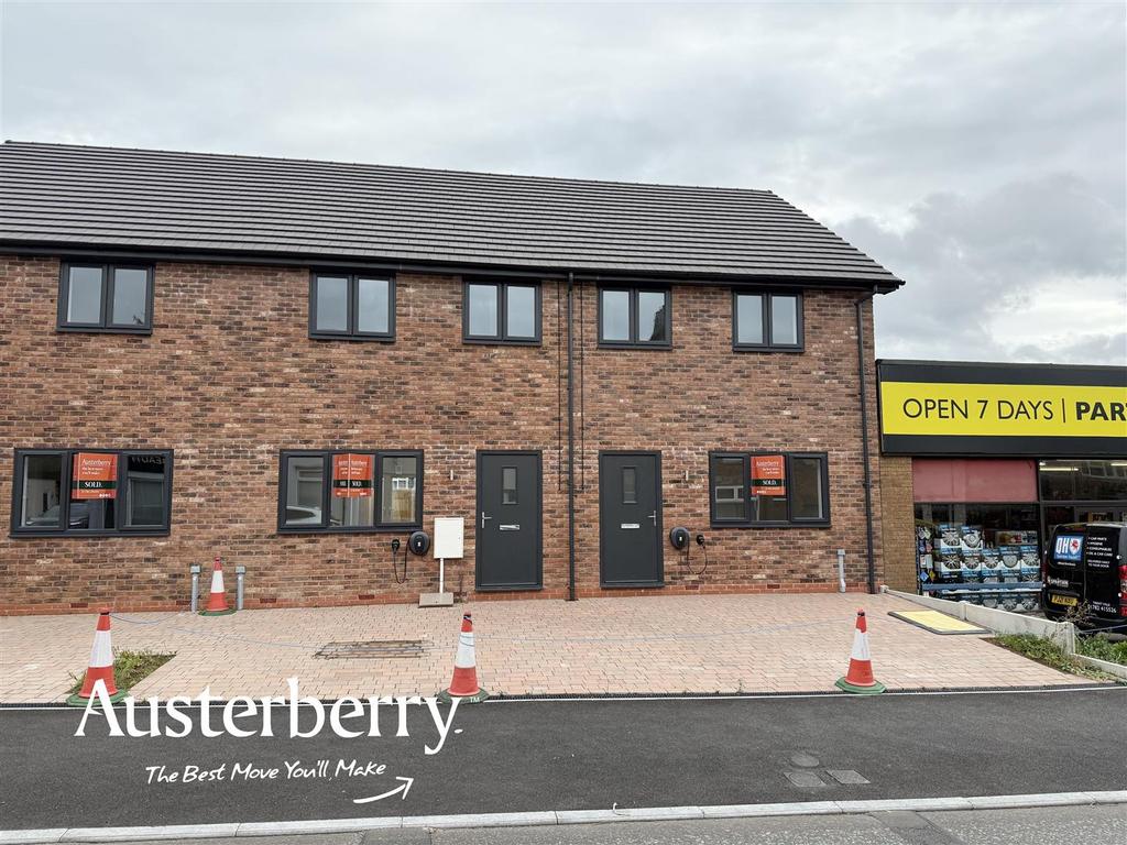 London Road, Stoke-On-Trent ST4 2 bed townhouse - £995 pcm (£230 pw)