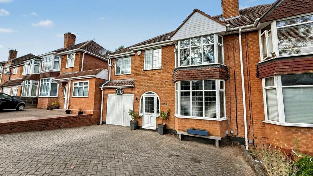 Lindsworth Road, Birmingham B30 4 bed semi-detached house for sale - £ ...