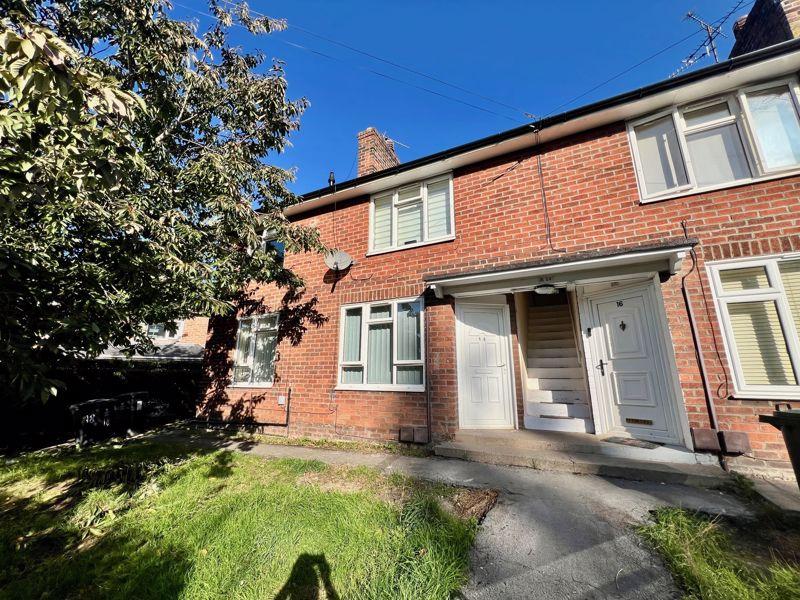 The Laurels, Acton, Wrexham 2 bed apartment for sale - £90,000