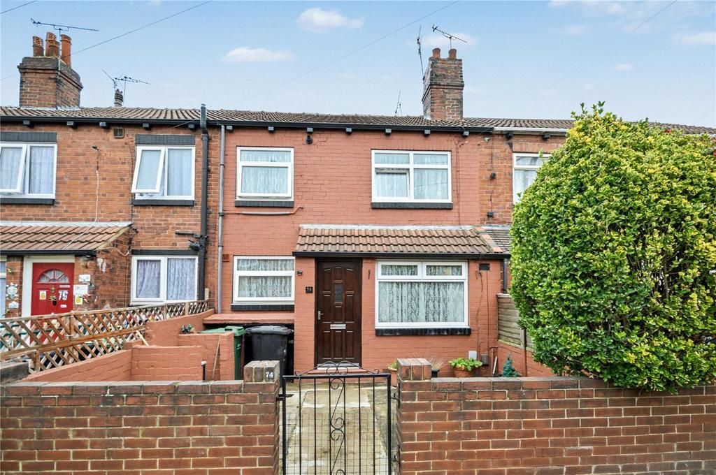 Longroyd View, Leeds, West Yorkshire 2 bed terraced house for sale - £ ...