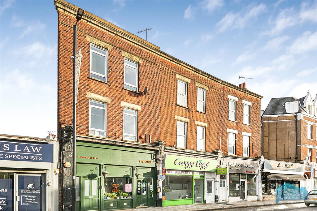 Exchange Buildings, St. Albans Road... 2 bed maisonette - £1,600 pcm (£ ...