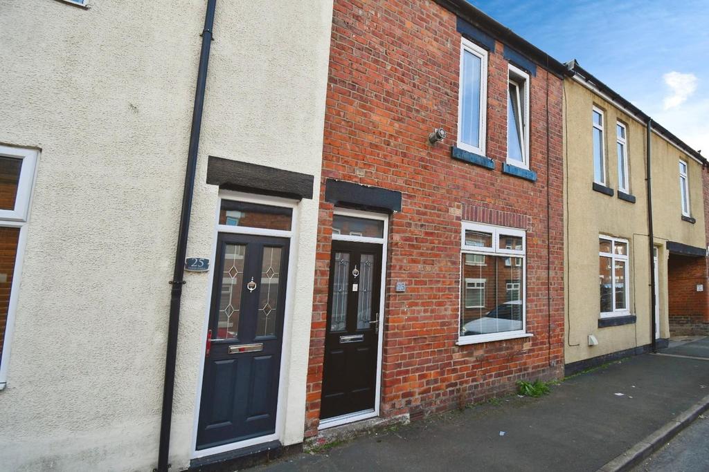Newby Street, Ripon 2 bed terraced house for sale - £170,000