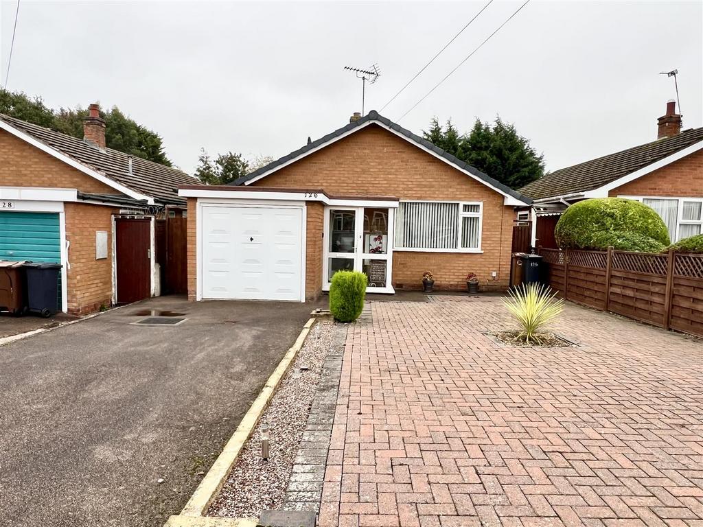 Moorlands Drive, Shirley, Solihull 2 bed detached bungalow for sale - £ ...