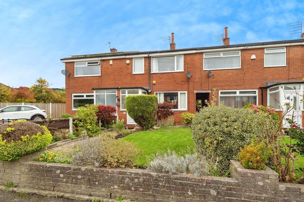Leabrook Drive, Manchester M40 2 bed terraced house - £190,000