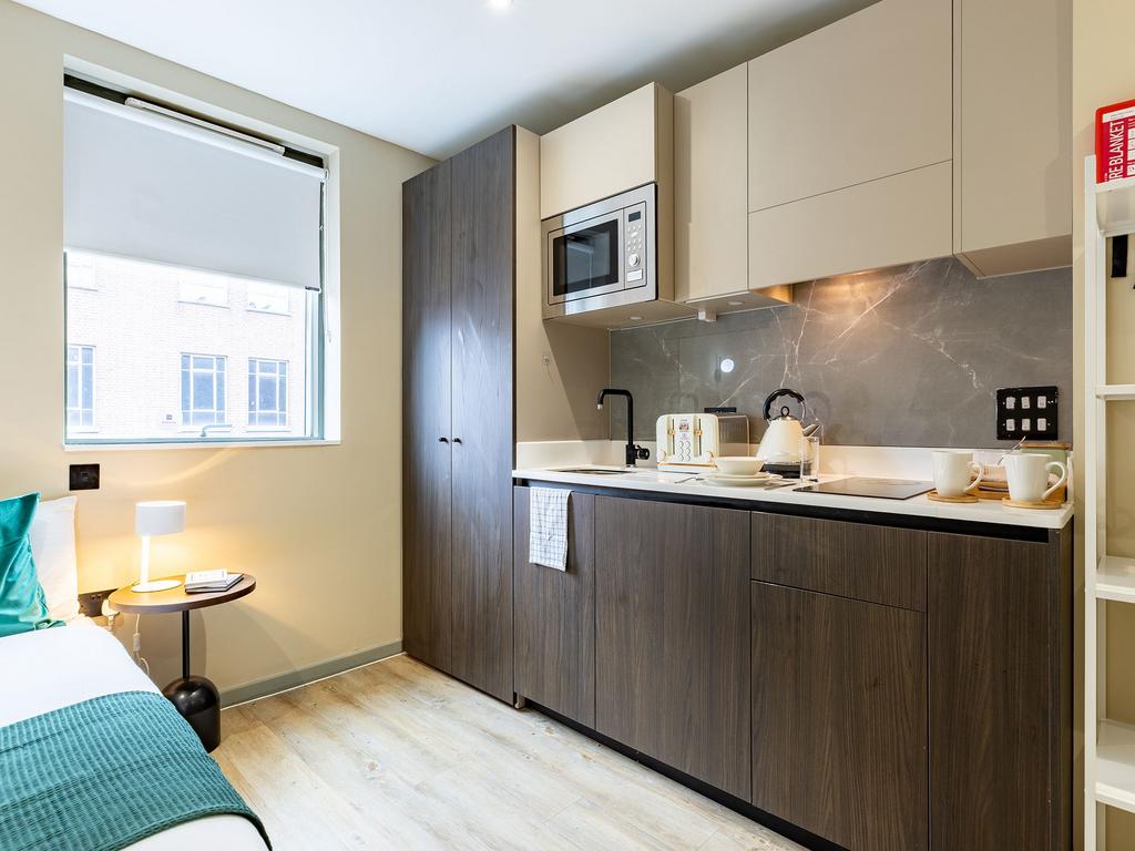 Tribu, 2 Old London Rd, KT2 Studio - £1,820 pcm (£420 pw)