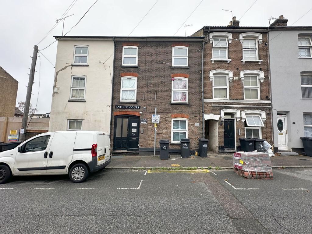Liverpool Road, Luton, LU1 1RS 1 bed apartment - £900 pcm (£208 pw)