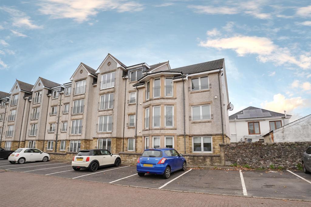 Millennium Court, Largs KA30 2 bed flat - £179,000
