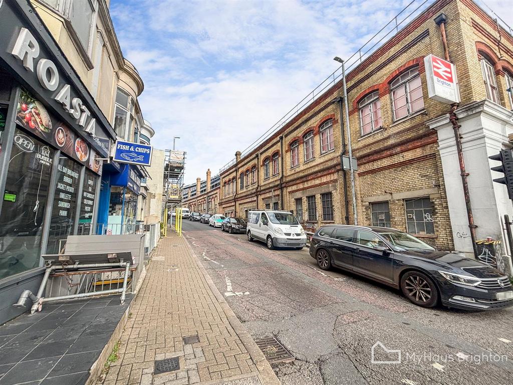 Terminus Road, Brighton Studio - £925 pcm (£213 pw)