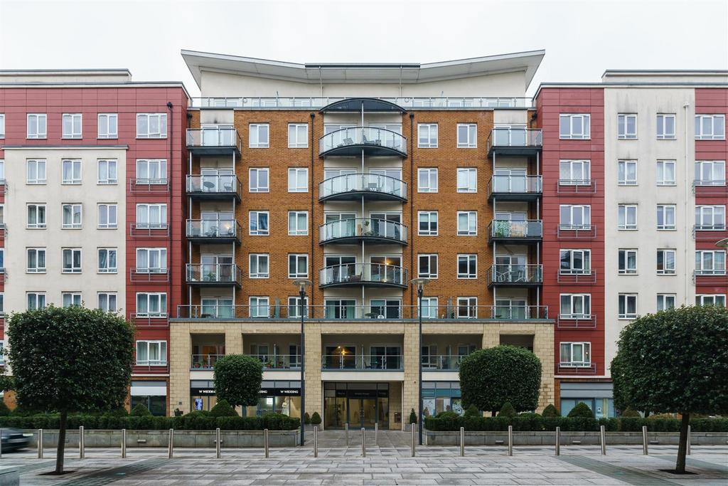 Amelia House, Colindale, London, NW9 2 bed apartment - £1,950 pcm (£450 pw)