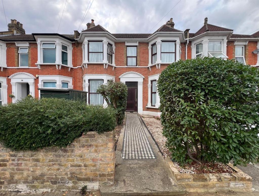Wellwood Road, Goodmayes 4 bed terraced house - £785,000