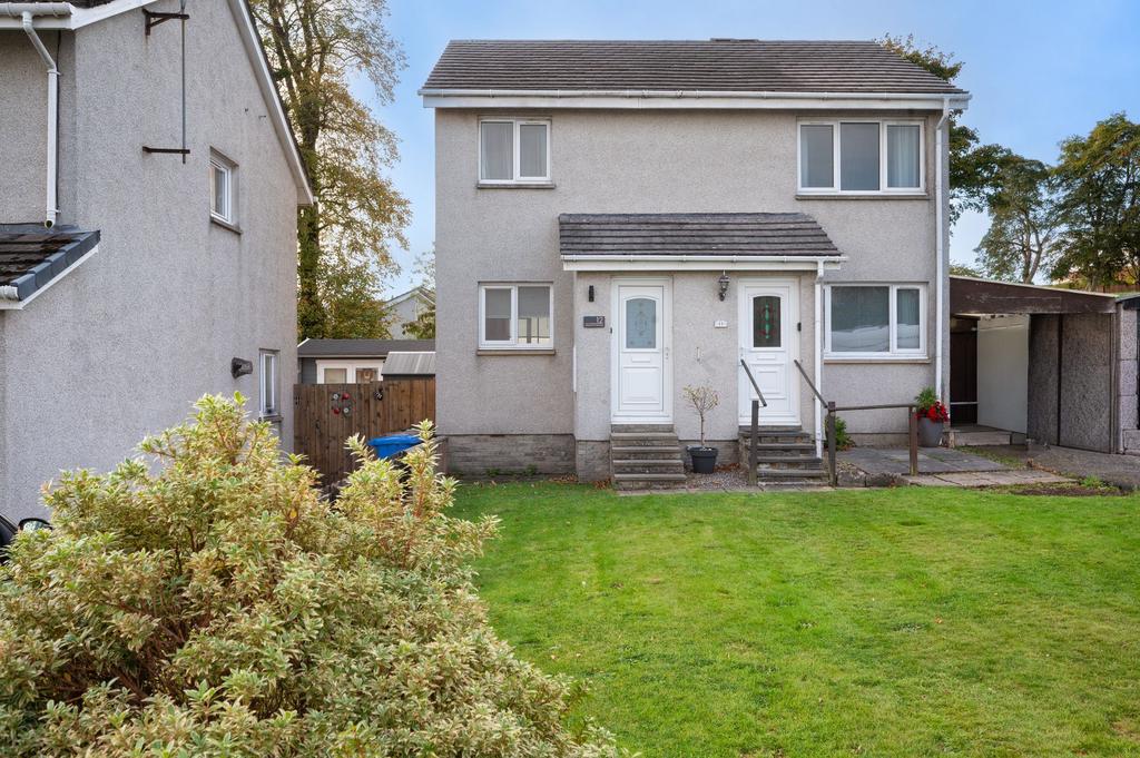 King Brude Terrace, Inverness IV3 2 bed flat - £145,000