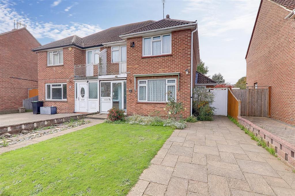 Rogate Road, Worthing BN13 3 bed semi-detached house - £385,000