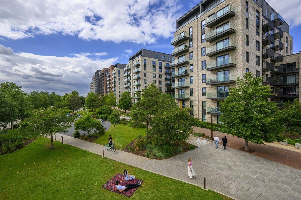 The Green Quarter, Ealing UB1 Studio - £385,000