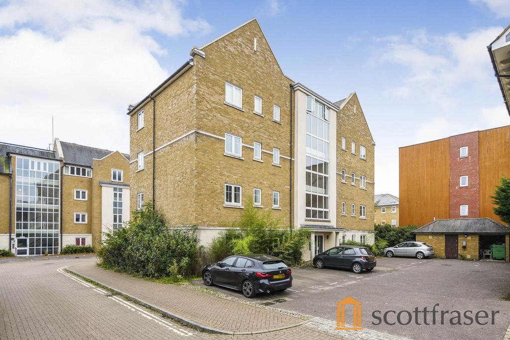 Reliance Way, Oxford, Oxfordshire, OX4 2 bed flat - £1,500 pcm (£346 pw)