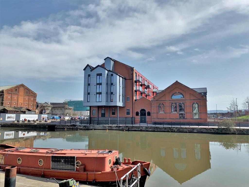 Provender, Bakers Quay, Gloucester 2 bed duplex - £1,275 pcm (£294 pw)