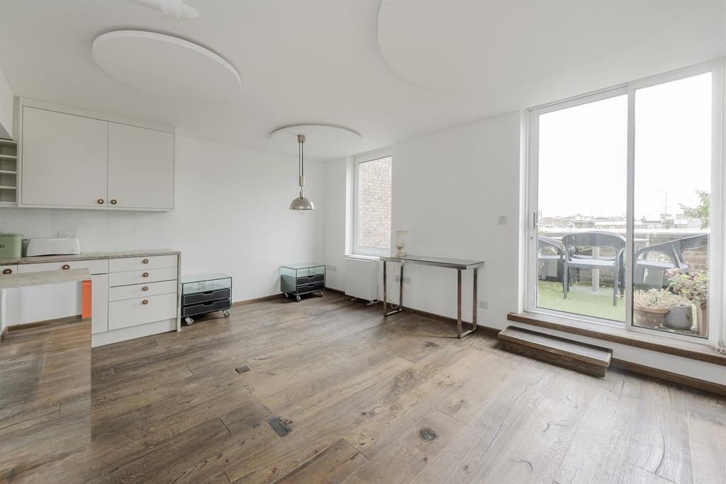 Earl's Court Road, London, W8 1 bed flat - £2,600 pcm (£600 pw)