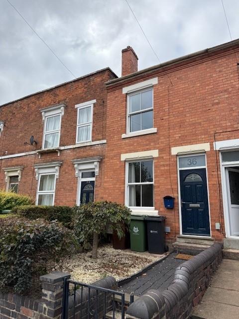 Malvern Road, Worcester WR2 2 bed terraced house - £995 pcm (£230 pw)