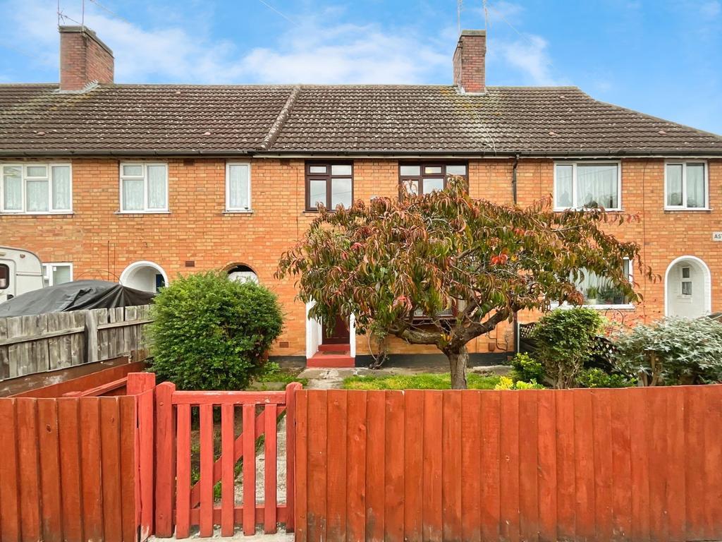 Astley Close, Leicester LE3 3 bed terraced house - £220,000
