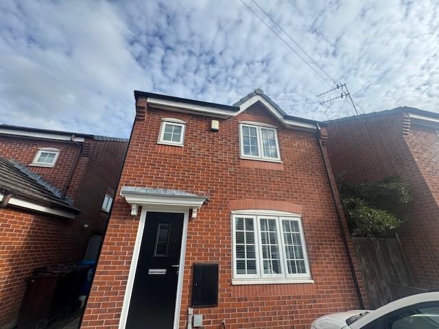James Holt Avenue, Kirkby, Liverpool... 3 bed detached house - £900 pcm ...