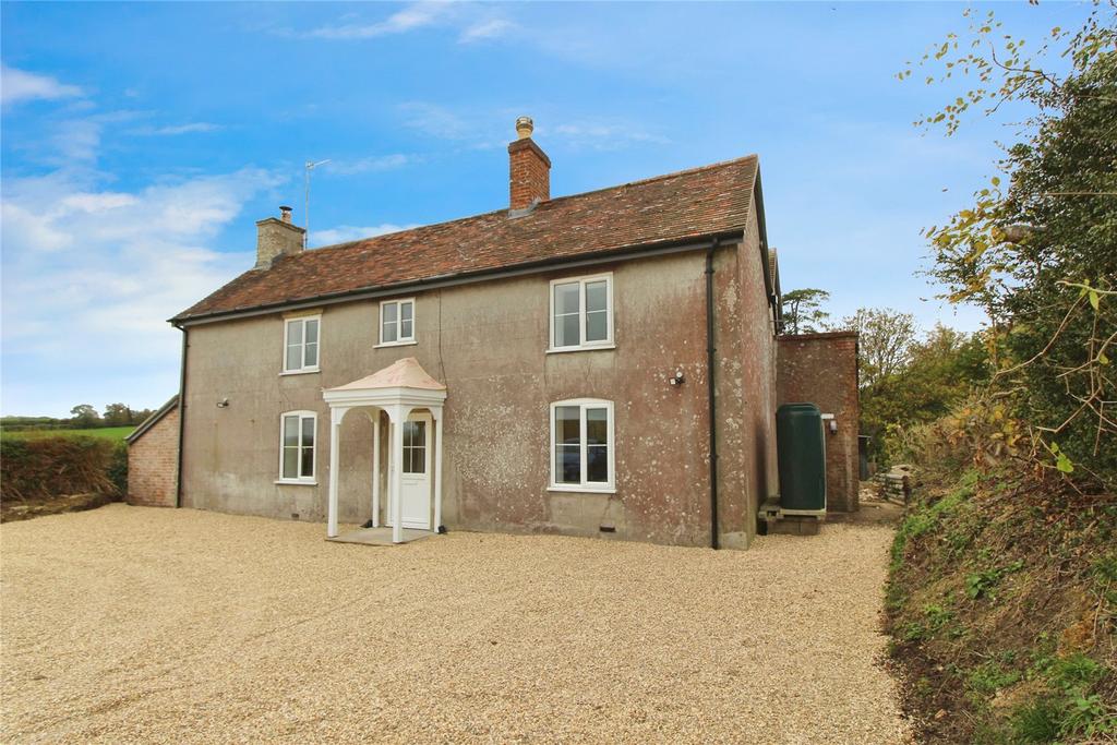 Sherborne Road, Henstridge... 3 bed detached house - £1,450 pcm (£335 pw)